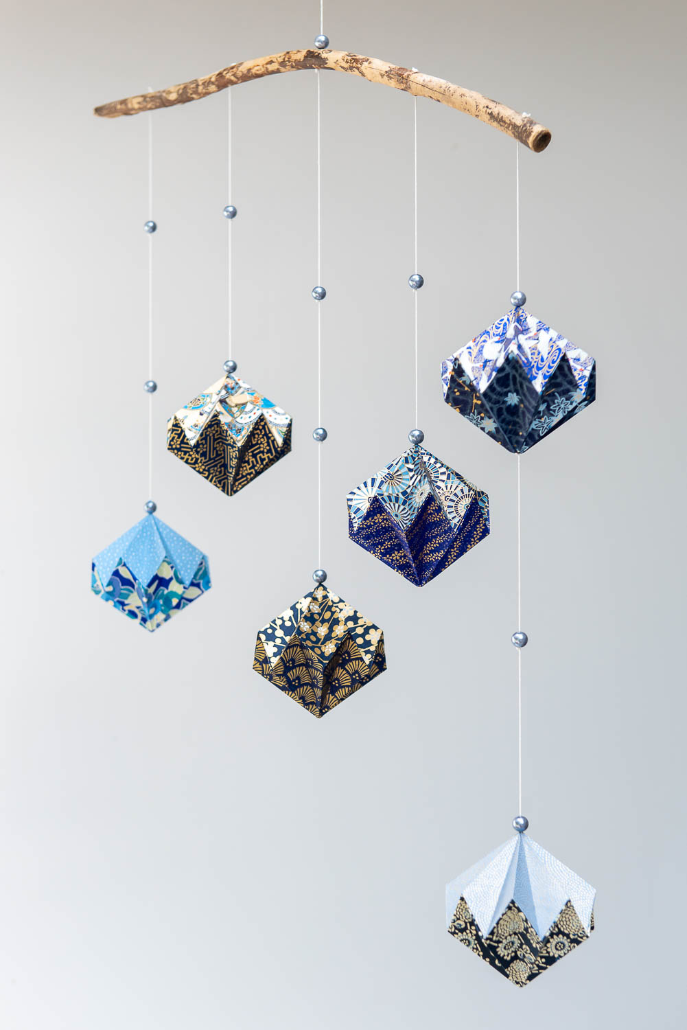 Suspension décorative « Nami » - Ikigai Origami